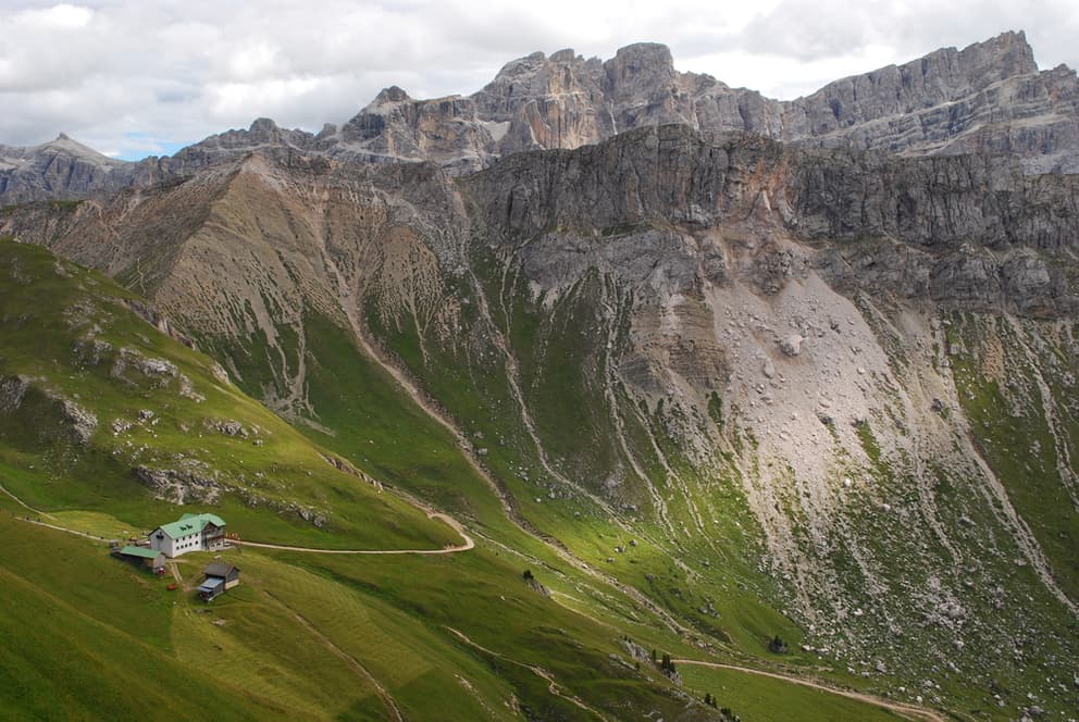 Alta Via 2 in The Dolomites: Map, Via Ferrata, Itinerary and More!