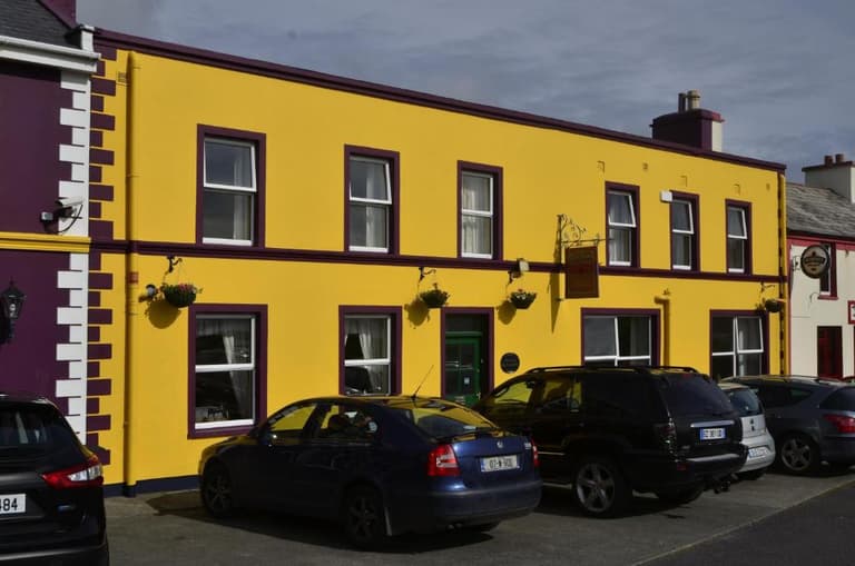 Beara Way: Map, Accommodation, Walking Route and More!